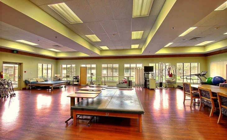 Greenwood Healthcare Center Senior Living - 21 Reviews