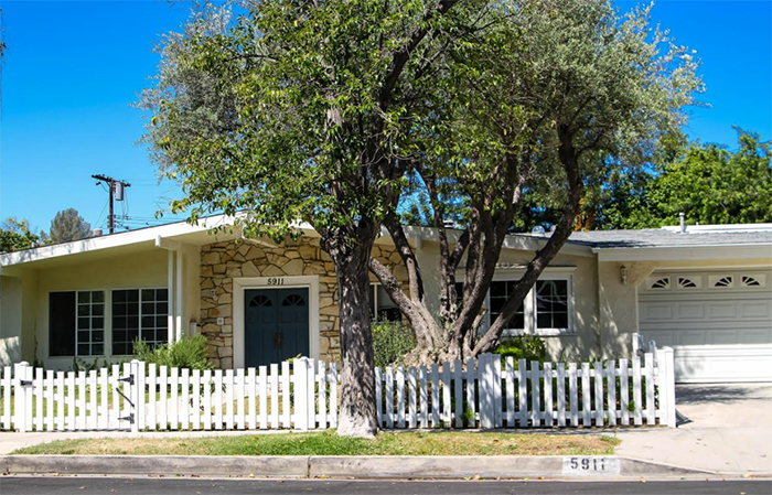 Clarendon Senior Living - The Farralone House - Los Angeles, CA