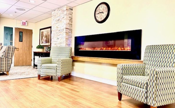 Crown Pointe - $2500/Mo Starting Cost - Omaha Senior Living