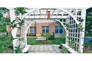 Oakland Grove Health Care Center - 8 Reviews - Woonsocket, RI