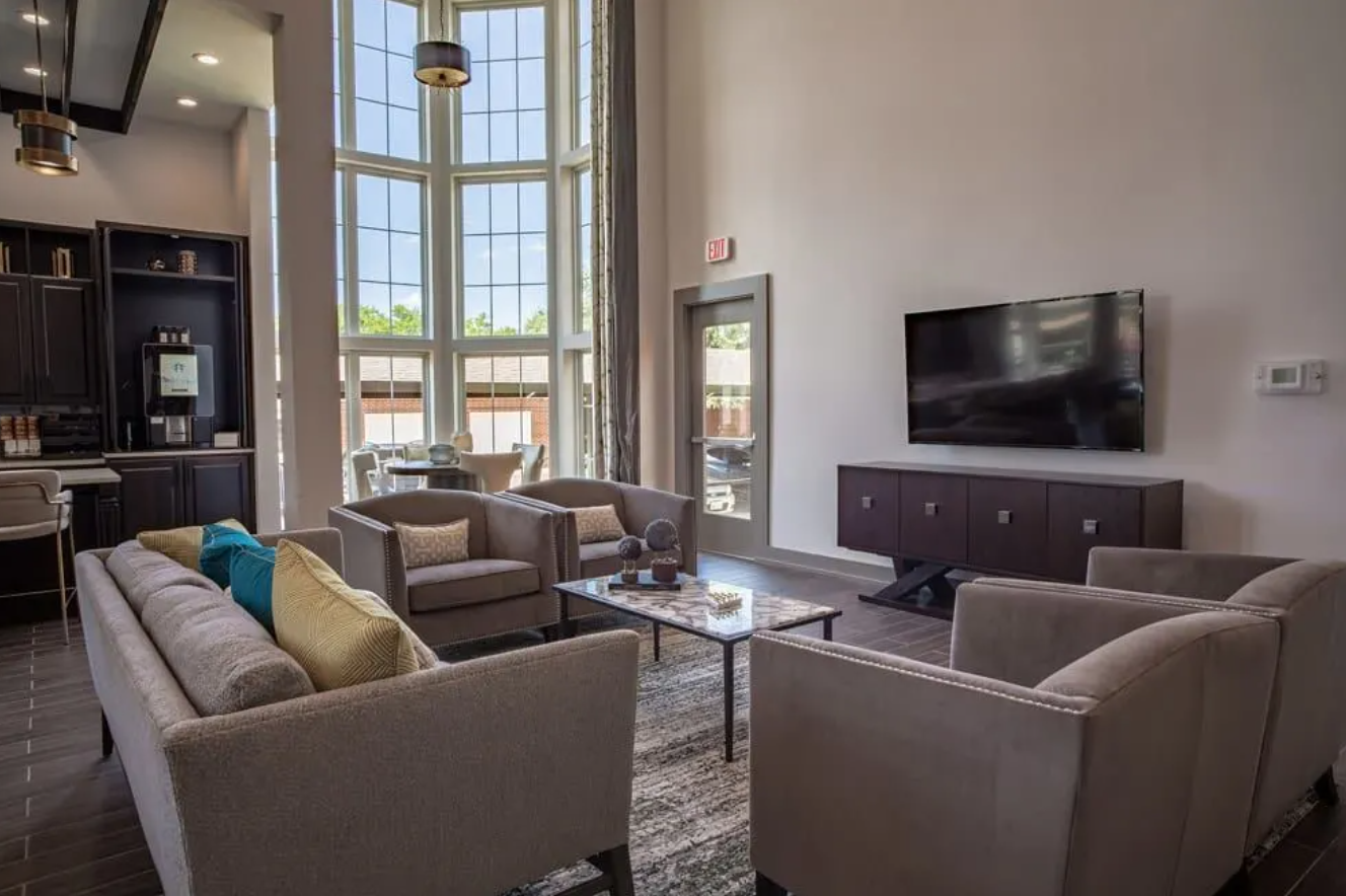 The Spring at Silverton - 10 Reviews - Fort Worth, TX