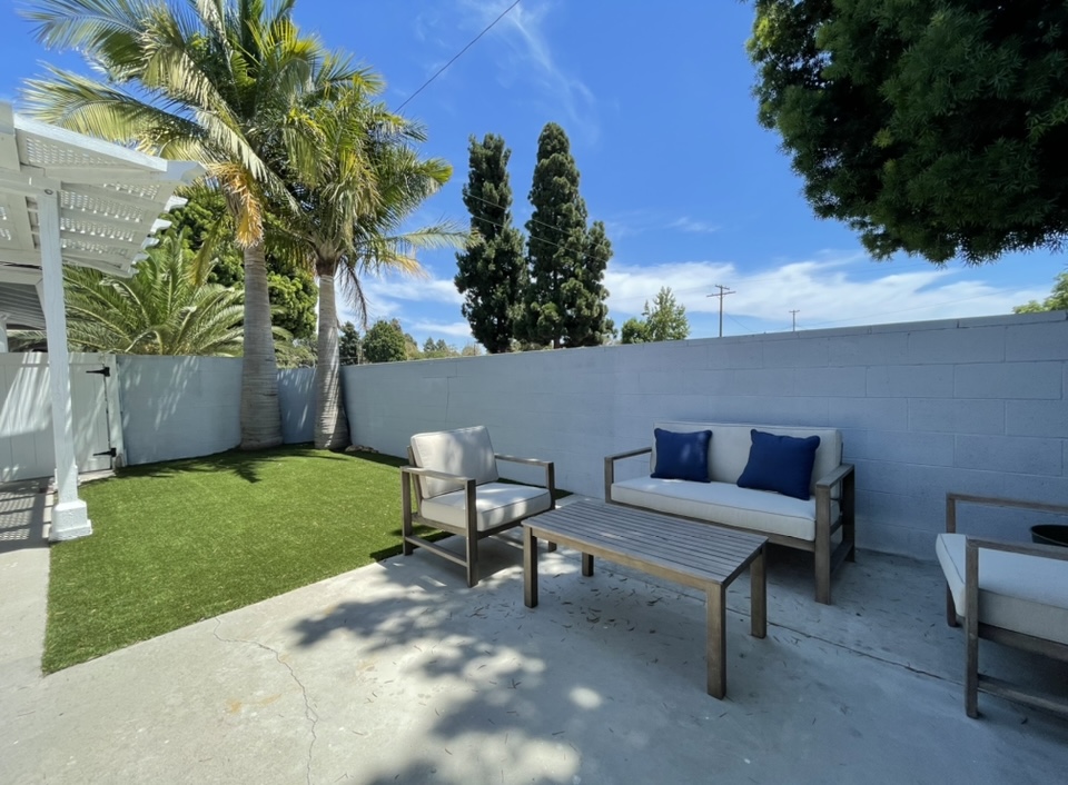 Golden Eden III - 9 Reviews - Long Beach, CA