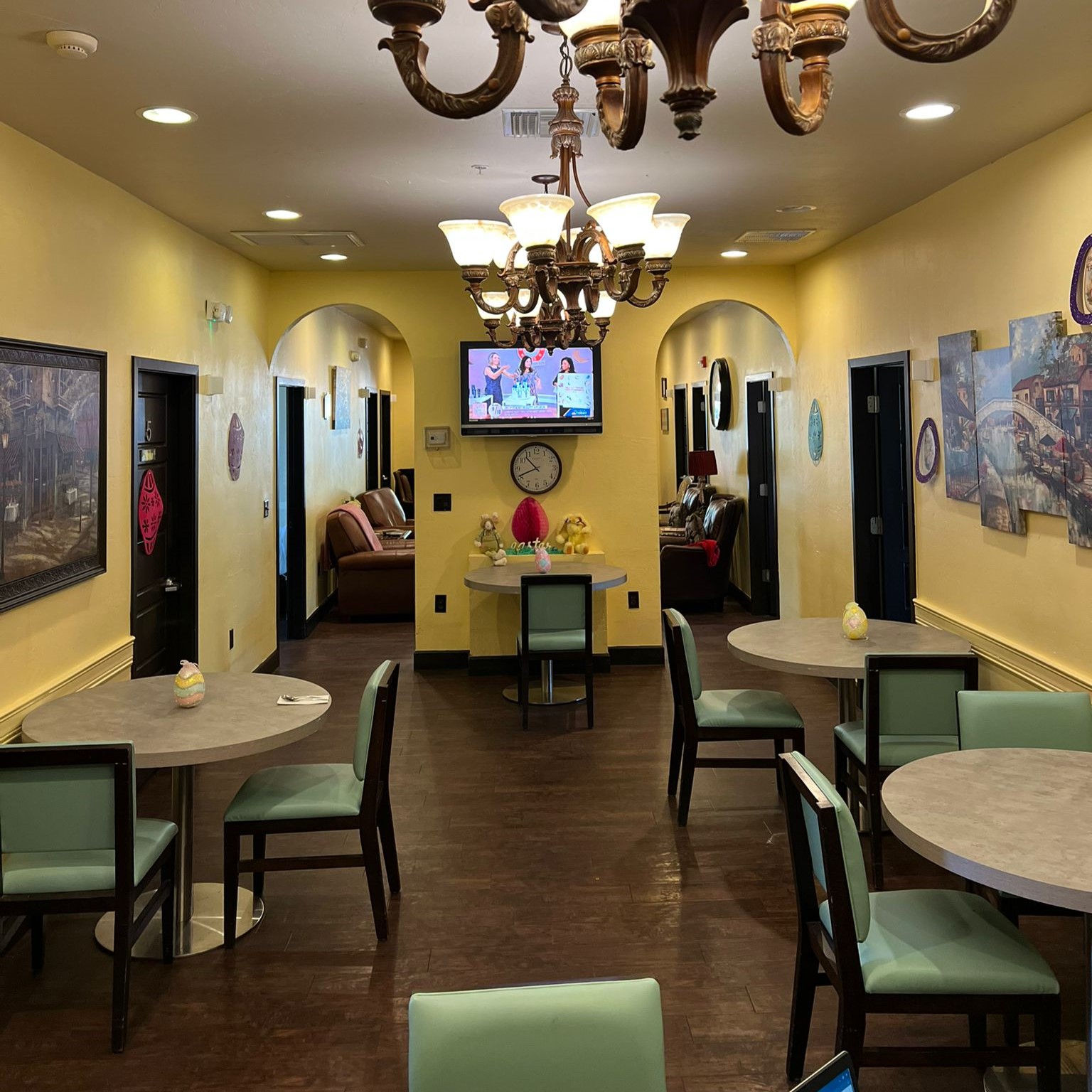 La Casa Assisted Living & Memory Care | AssistedLiving.org